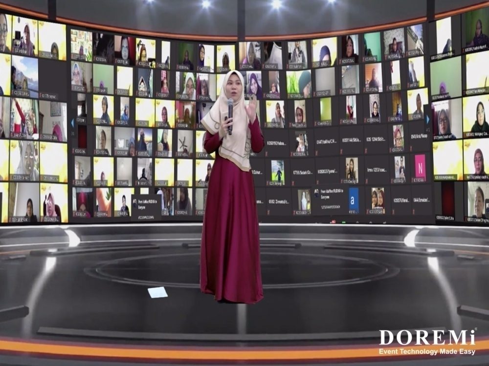 Reasons To Hire A Professional Event Emcee | DOREMi