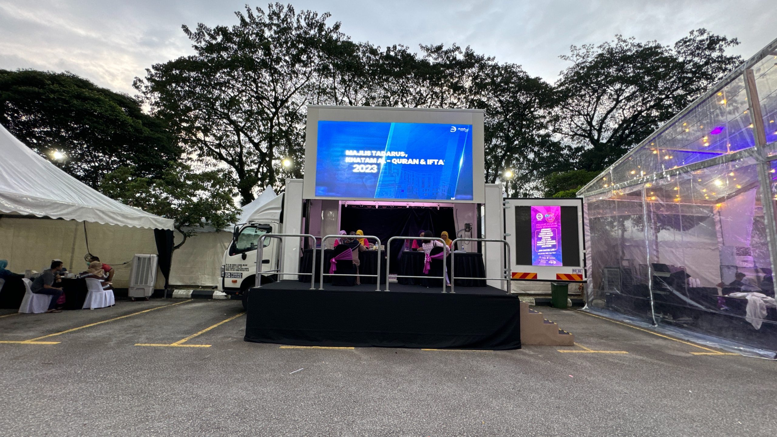 Mobile Marvels: The Rise Of LED Trucks In Event Branding | DOREMi