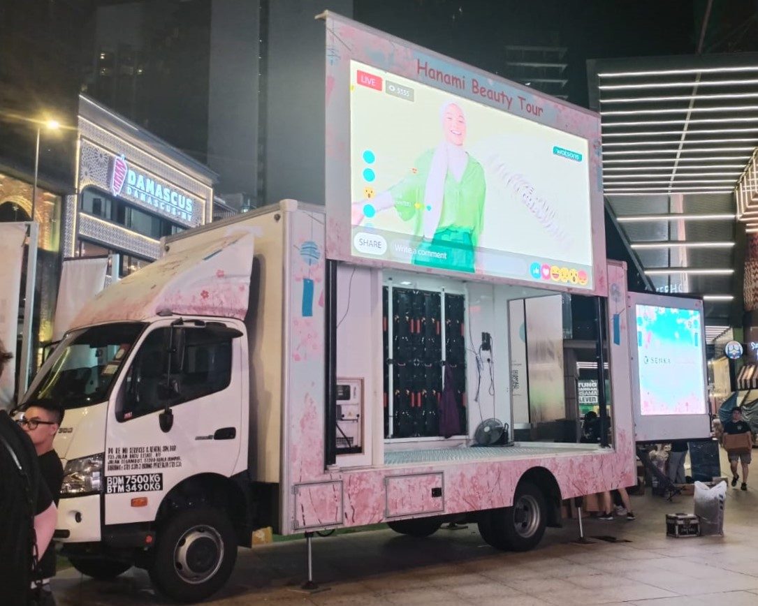 Mobile LED Truck Rental Services Malaysia | DOREMi